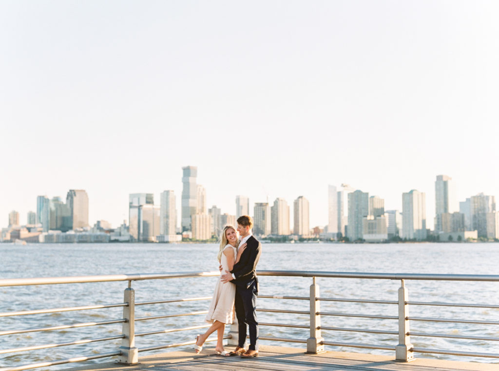 Elizabeth & Tyler's NYC Engagement Session in Central Park - Kati ...